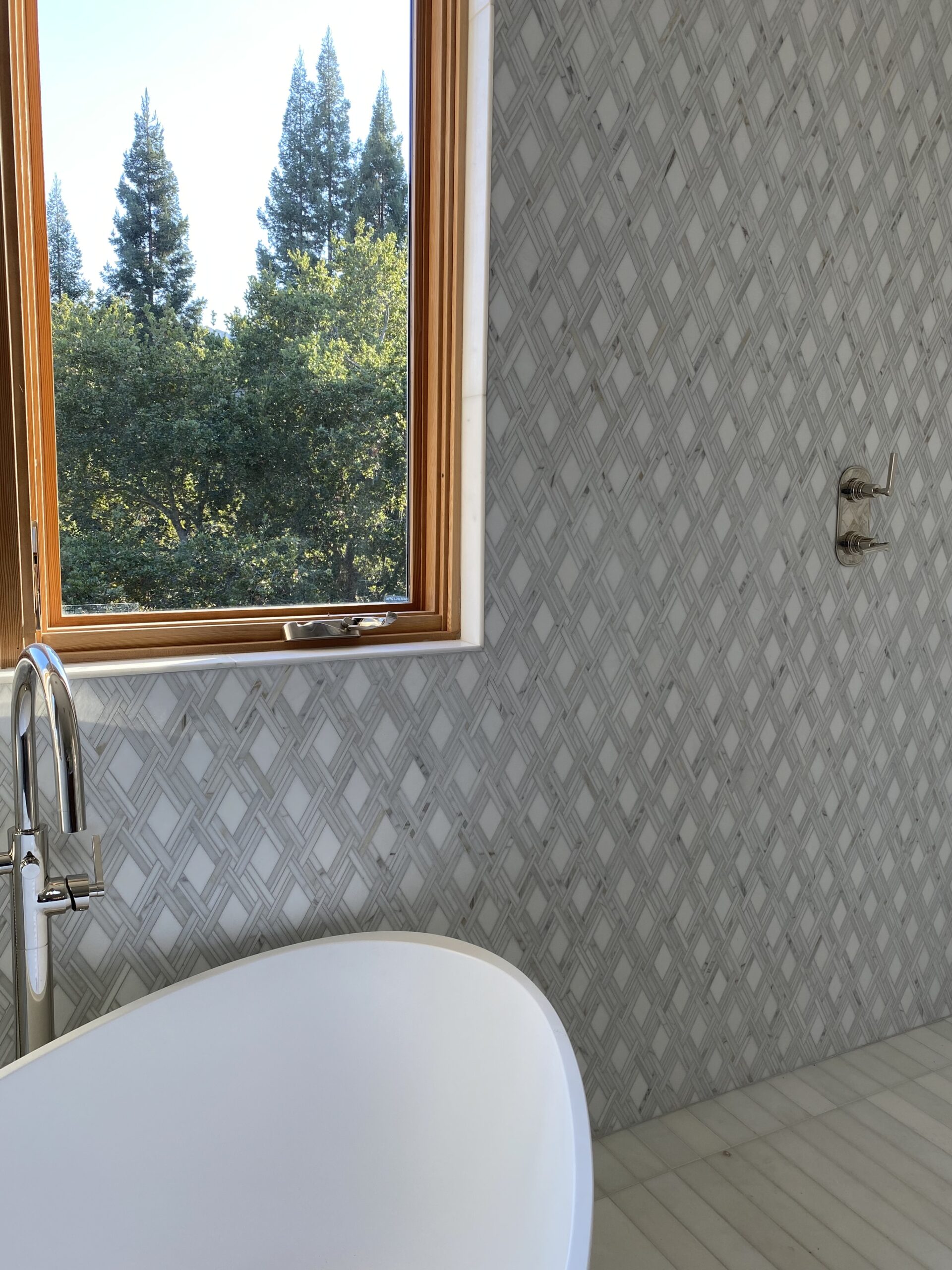 Stacey Olgado Mosaique Surface Tile Wall - Da Vinci Marble
